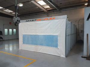 Retractable Spray Booth & Paint Booth - Open or closed front